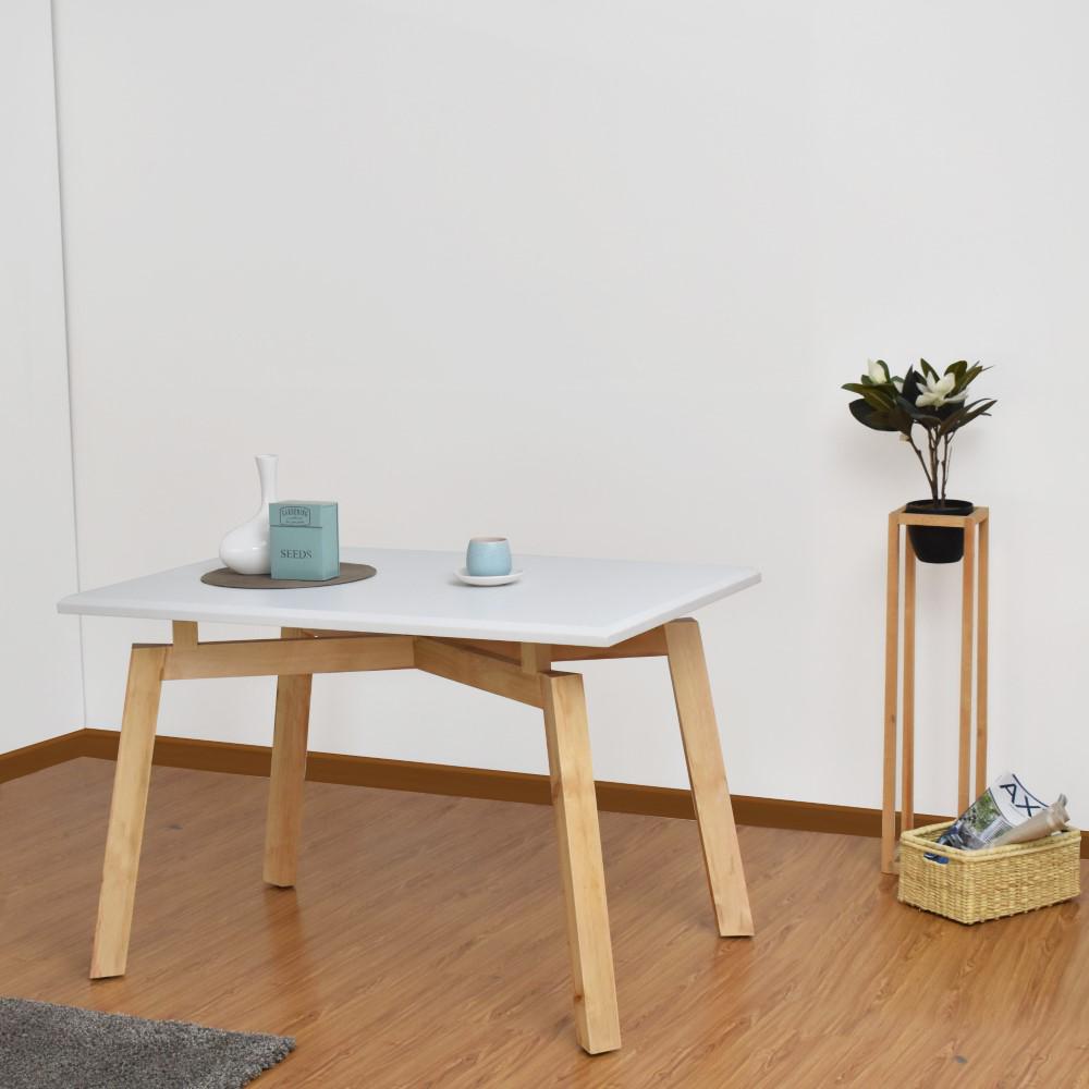 exito.com | Mesa Comedor Irlanda Blanco 4 Puestos Patas Natural | Éxito exito.com | Mesa Comedor Irlanda Blanco 4 Puestos Patas Natural | Éxito